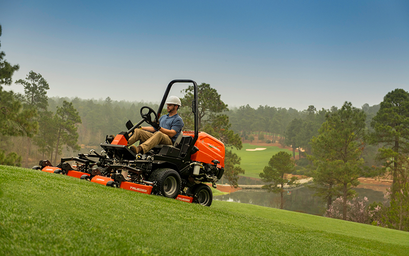 Jacobsen celebrates 20 years at Sage Valley Golf Club - British ...